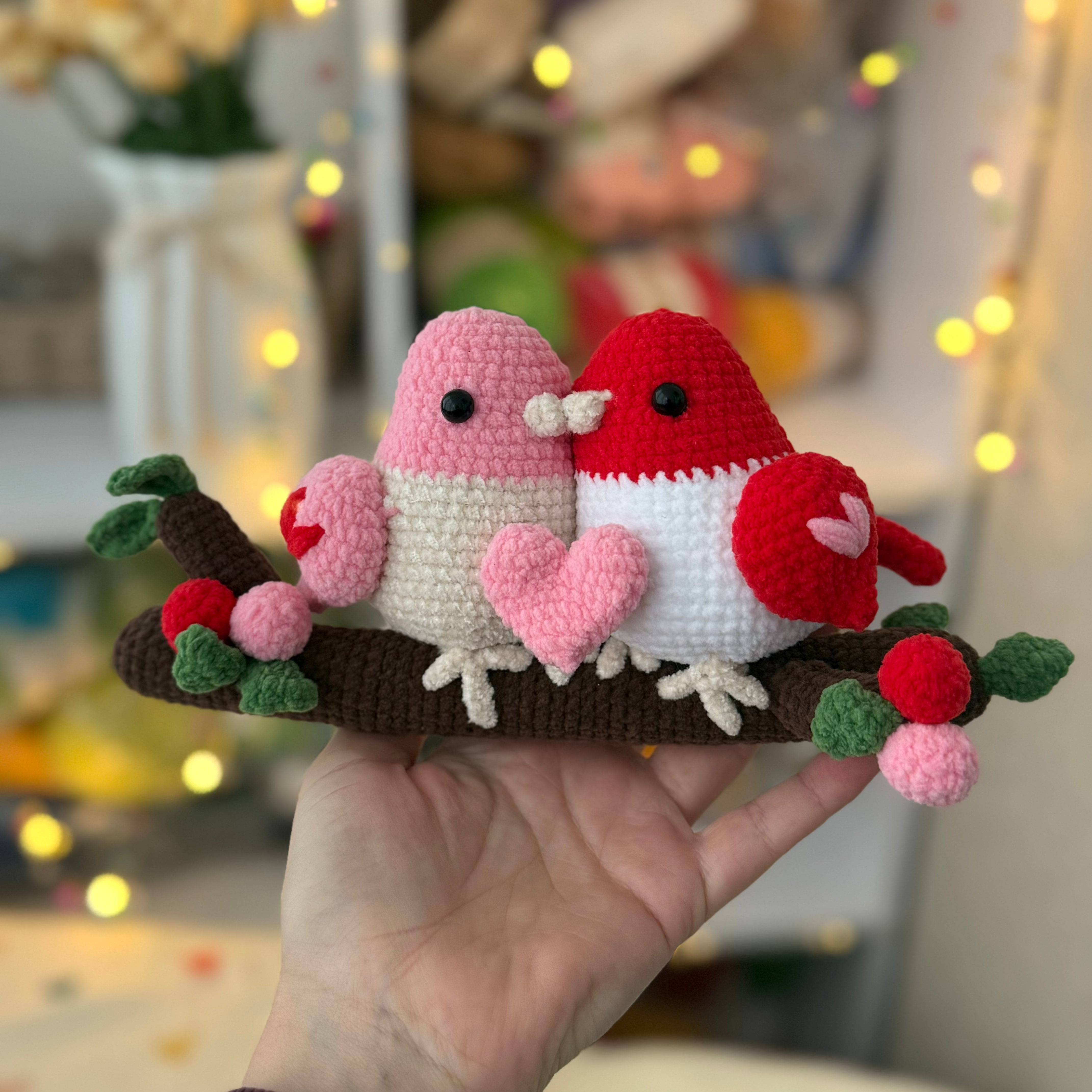 Valentine’s Kissing Birds Crochet Pattern – Sophiecrochet